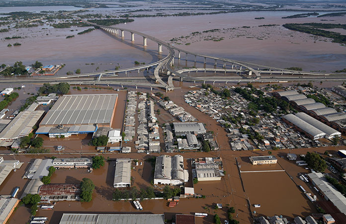 Fatales Lluvias Azotan En Brasil