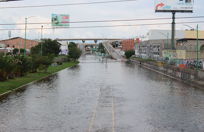 Cierre del bulevar afecta vialidades › San Luis Hoy
