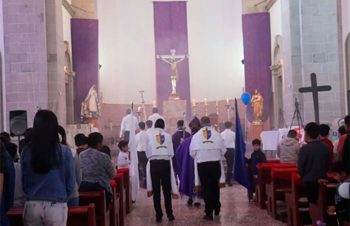 Celebra iglesia católica la anunciación de Jesús
