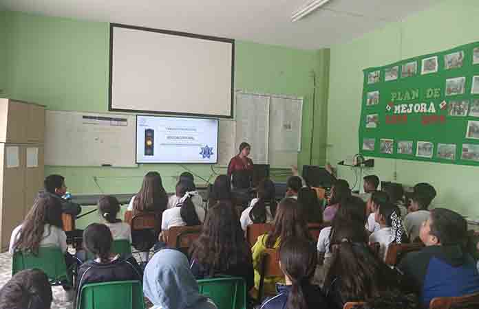 Fomentan manejo seguro en alumnos › San Luis Hoy