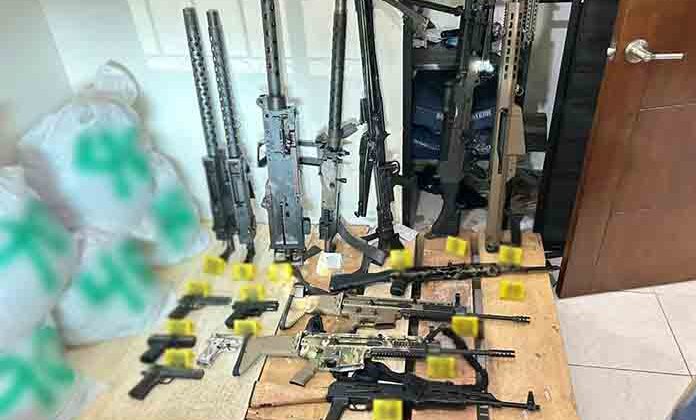 Decomisan armas y sustancias químicas › San Luis Hoy