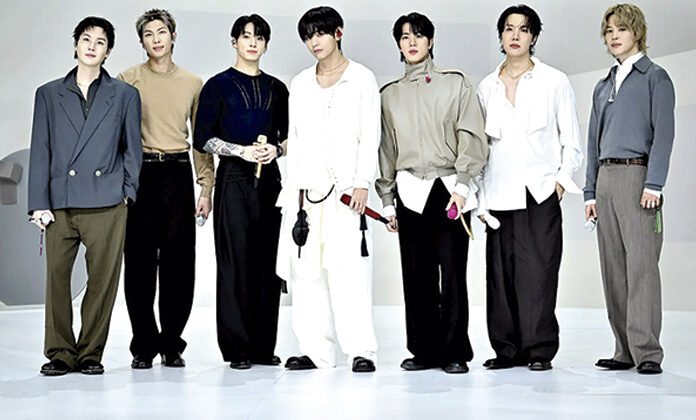 bts, de fiesta › San Luis Hoy
